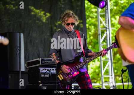 David Beaton is seen performing with Jarrah band at Share the Spirit ...