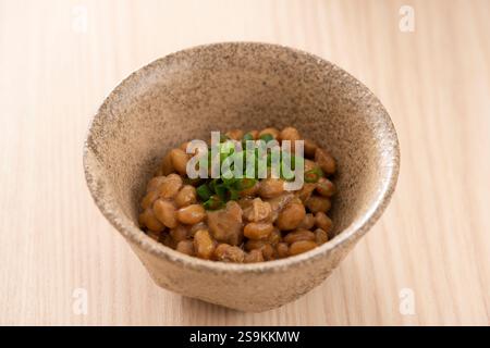 Natto (fermented soybeans Stock Photo - Alamy