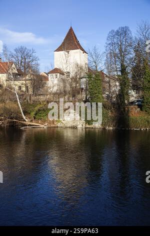 Freimannsturm, medieval town tower on the River Mur, Leoben, Styria ...