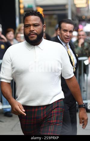 Anthony Anderson leaving a taping of Good Morning America in Times ...