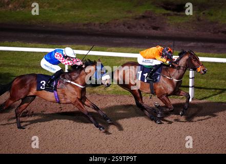 Charlie Mason ridden by Rossa Ryan wins the Extra Winnings With BetUK ...