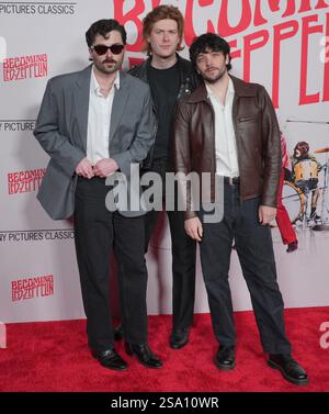 (L-R) THE AMAZONS - Chris Alderton, Matthew Thomson, Elliott Briggs at ...