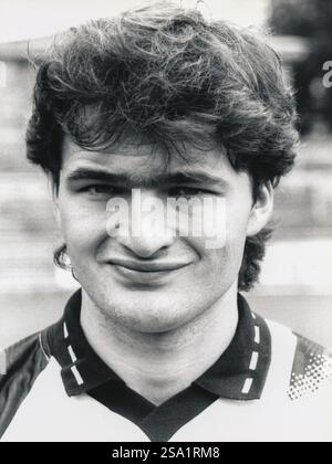 Soccer - German Bundesliga - Borussia Dortmund v MSV Duisburg - Signal ...