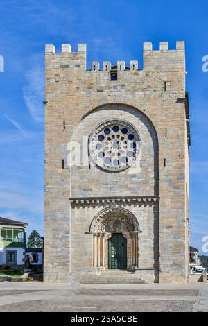 Church San Nicolas de Portomarin Stock Photo - Alamy