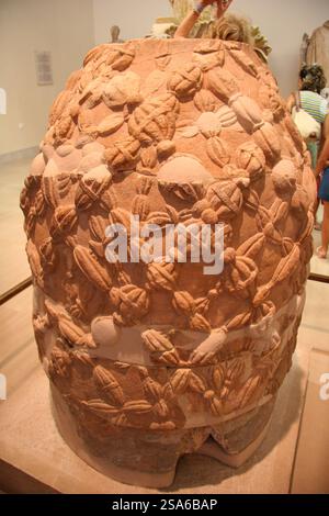 Omphalos. Religious stone artefact. Ancient Greek. Delphi ...