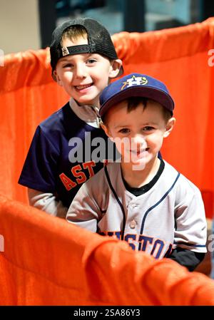 Fans meeting the players and getting autographs during the 2025 Houston ...