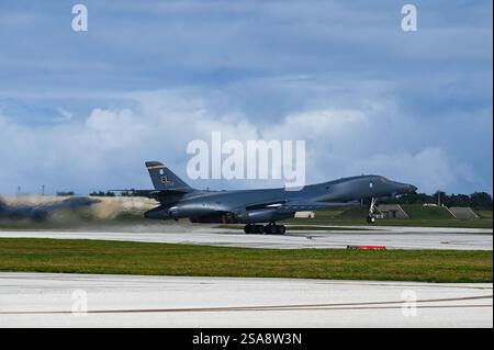 Two U.S. Air Force B-1B Lancers assigned to the 37th Expeditionary Bomb ...