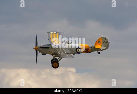 Hawker Nimrod Mk 2, K-3661, in flight Stock Photo - Alamy