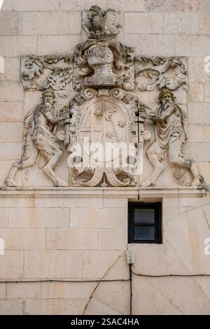Bustamante Palace, baroque, 17th century, coat of arms of the Zumalburu ...