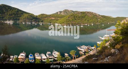 Morning view in Kizkumu Bay. Orhaniye village Mediterranean coast of ...