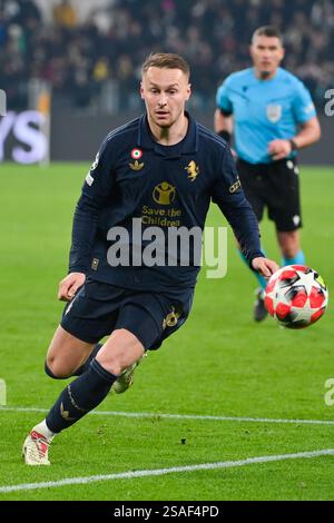 Teun Koopmeiners of Juventus Fc in action during the Serie A football ...