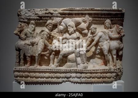 Ancient Etruscan art, Funerary urn with Ulysses and the Mermaids ...