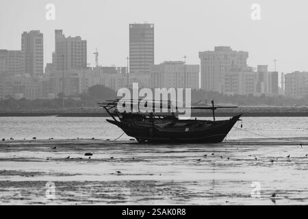 Boats and cityscpae view in the fisherman's bay in Manama Bahrain Stock ...