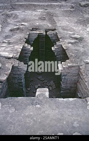Ruins of Mari, today Tell Hariri, Syria, May 1987, vintage, retro, old ...