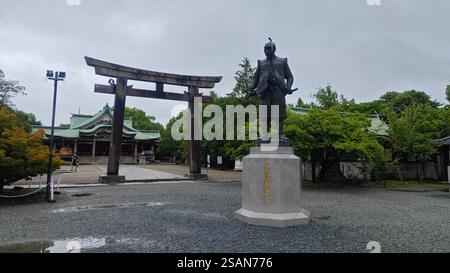 Statue of Samurai Toyotomi Hideyoshi at Osaka Castle Park Japan Asia ...