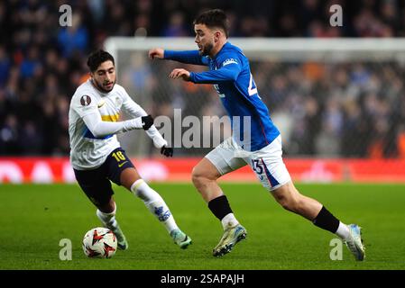 Union SG's Anouar Ait El Hadj, right, defends against a shot by Inter ...