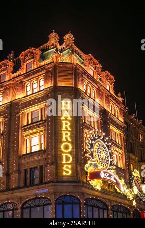 Christmas lights at Harrods, the luxury department store on Brompton ...