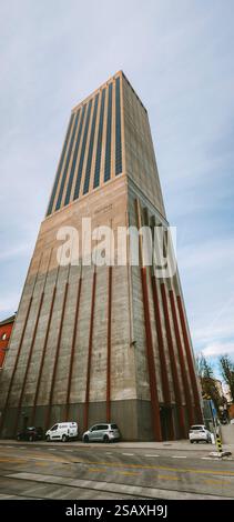 Low angle view of silo building against sky Stock Photo - Alamy