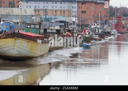 View of the River Colne at The Hythe Quay in Colchester, Essex ...