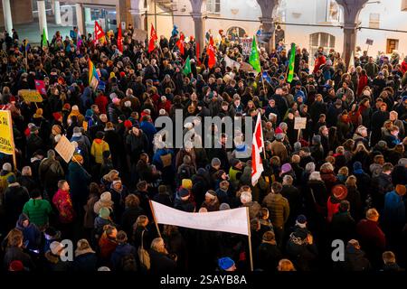 Mahnwache Die Brandmauer ist gefallen , 30.01.25 Lübeck Schleswig ...