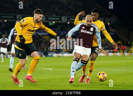 Aston Villa's Donyell Malen (centre) misses a chance to score during ...