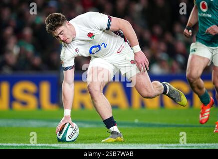 England's Tommy Freeman scores a try during the Guinness Men's Six ...