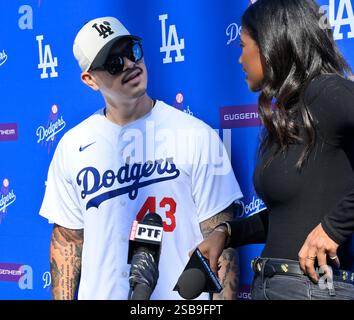 Los Angeles Dodgers' Anthony Banda throws to the Yomiuri Giants in the ...