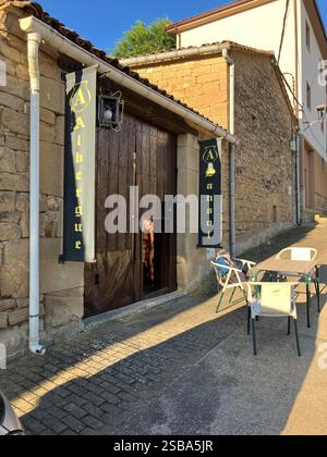 Camino Frances, Sansol, Navarre, Spain Stock Photo - Alamy