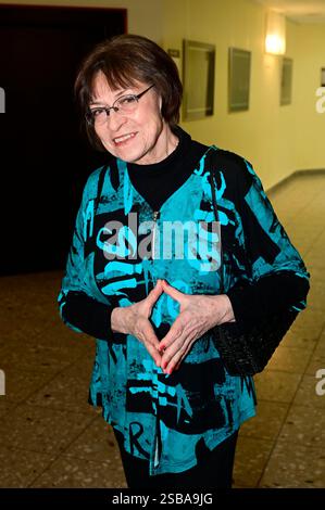 Ingrid Raack bei der Radio-Aufzeichnung der 1000. Sendung Kofferradio ...