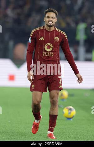 Devyne Rensch of AS Roma looks on during the Serie A Enilive match ...