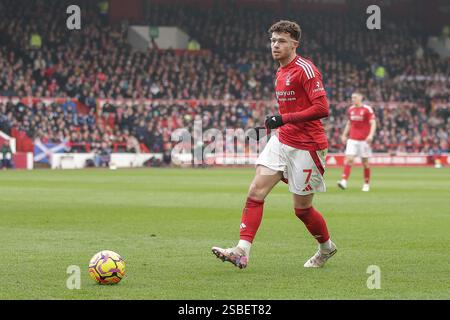Neco Williams of Nottingham Forest on the ball during the Premier ...