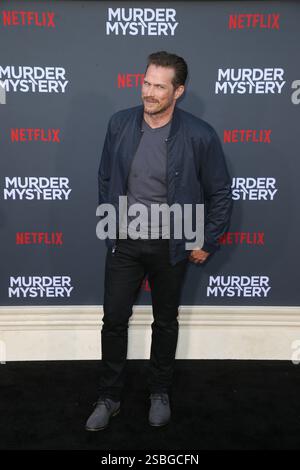 Jason Lewis attends the LA Premiere of Netflix's "Murder Mystery" at ...