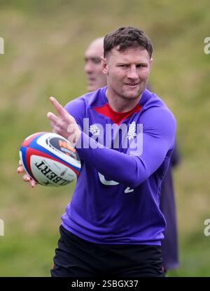 England's Fraser Dingwall (centre) during the Guinness Men's Six ...