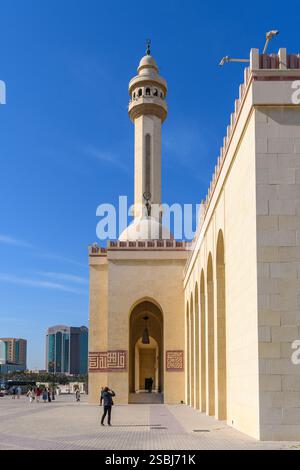Manama, Bahrain - January 5, 2025: The Al Fateh Grand Mosque, a ...