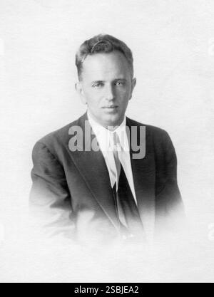 Theodosius Grigorievich Dobzhansky (1900-1975) was an American ...