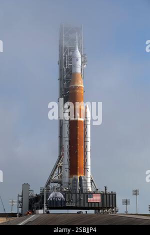 NASA’s SLS rocket with Orion atop a mobile launcher rolled out to ...