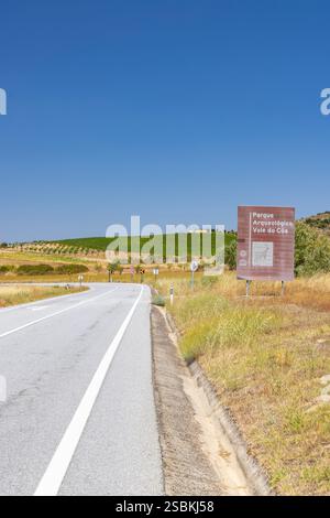 Parque Arqueologico Vale do Coa (Coa valley), UNESCO site, paleolithic ...