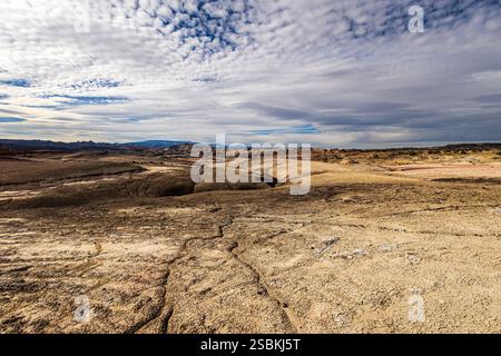 Bentonite Hills of Utah colors start to change and become more dramatic ...