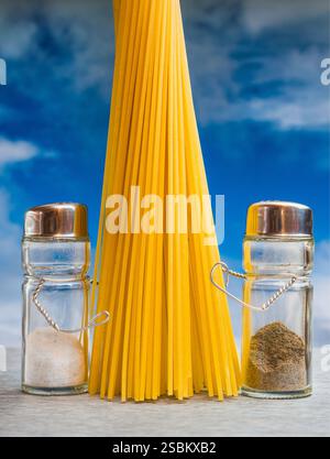 Puppets of dishes for spices cooked spaghetti Stock Photo - Alamy