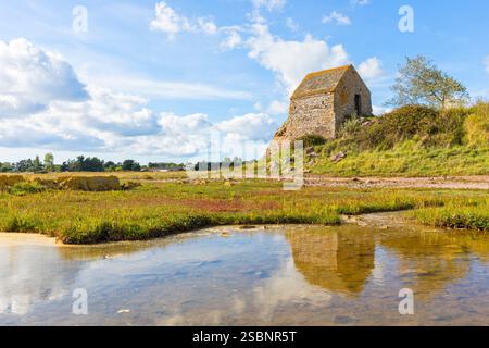 Corpse de Garde, medieval guard house at Saint-Germain-Sur-Ay ...