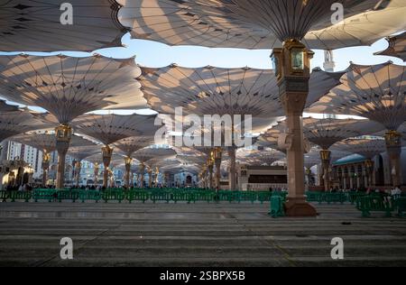 The giant automatic Umbrellas in Prophet Mosque in Madinah, also known ...