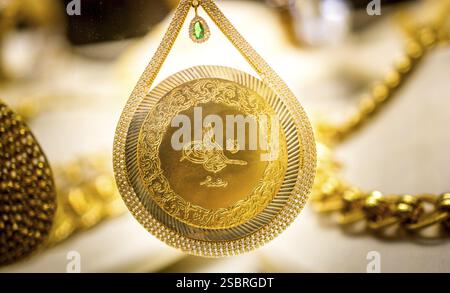 Turkish Gold Coins with portrait in view Stock Photo - Alamy