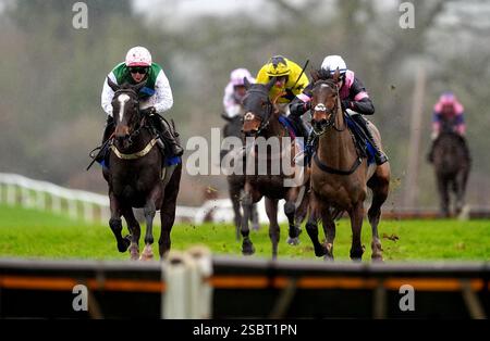Tour Ovalie ridden by Isabel Williams heads back following the Join ...