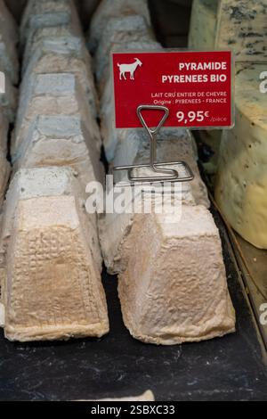 Cheese collection, english translation: French Pyrenees pyramid bio ...
