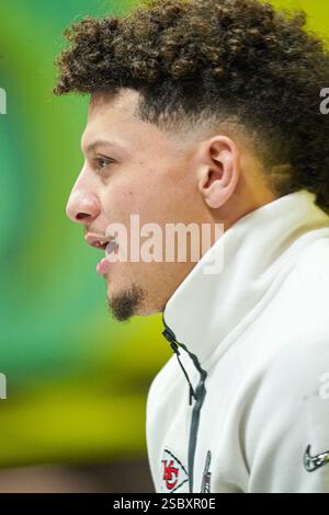 Chiefs Quarterback Patrick Mahomes answering questions from reporters ...