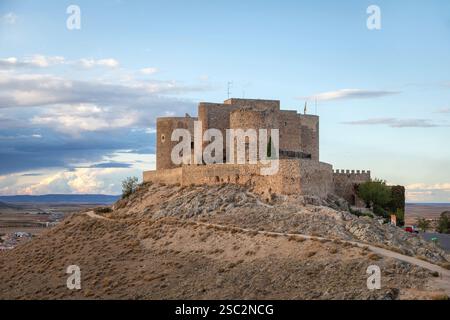 Castle of La Muela in Consuegra, Spain Stock Photo - Alamy