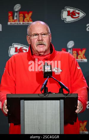 Kansas City Chiefs coach Andy Reid watches game action during the first ...