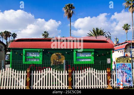 Vintage Circus Wagon, Circus Raluy Legacy inspired by classical ...