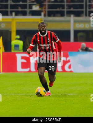 Yumus Musah in action during Coppa Italia match between AC Milan and AS ...