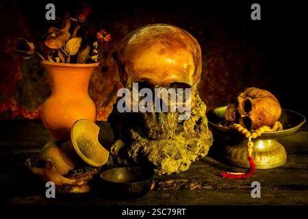 Still Life with a Skull and vase,earthenware Stock Photo - Alamy